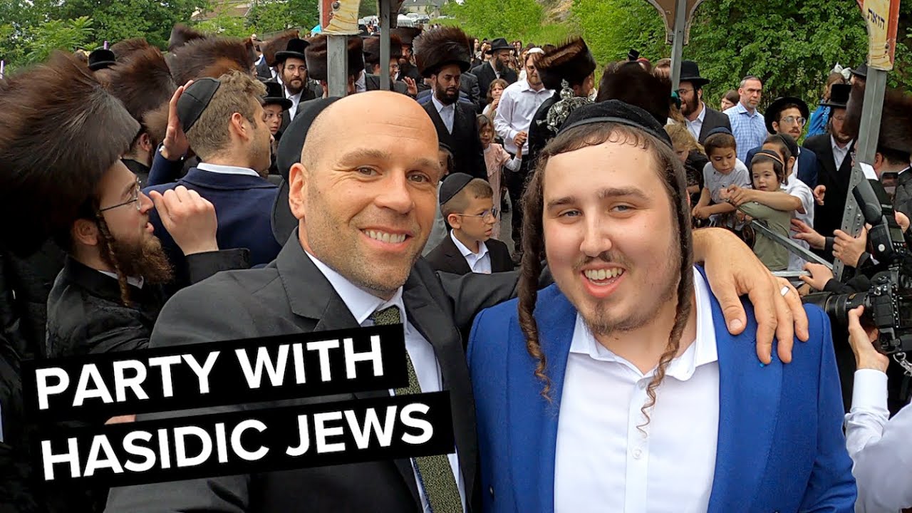 Inside Unbelievable Hasidic Jewish Torah Celebration – Peter Santenello
